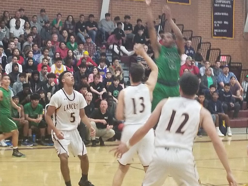 Salpointe Catholic rolls 80-63 over outmanned Amphi – 520 Sports Talk
